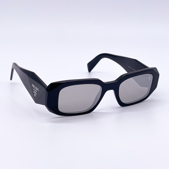 Prada | Accessories | New Prada Pr7ws 1ab2b Sunglasses Prada Spr 17w ...